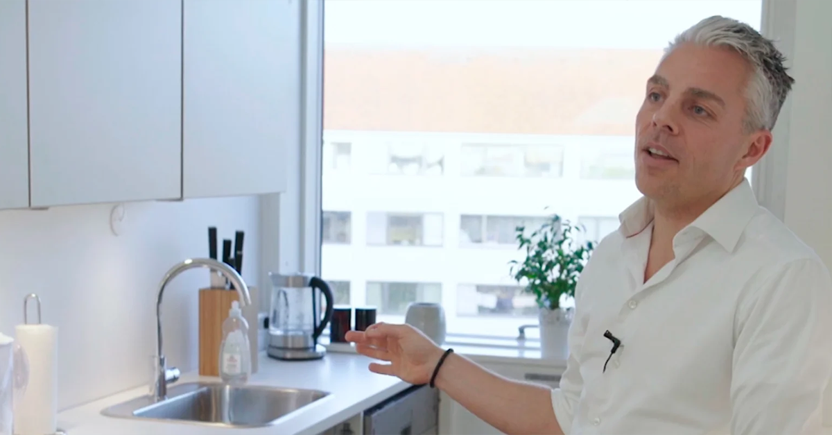 Køkkenrenovering: Sådan fik Kenneth et helt nyt køkken | HTH